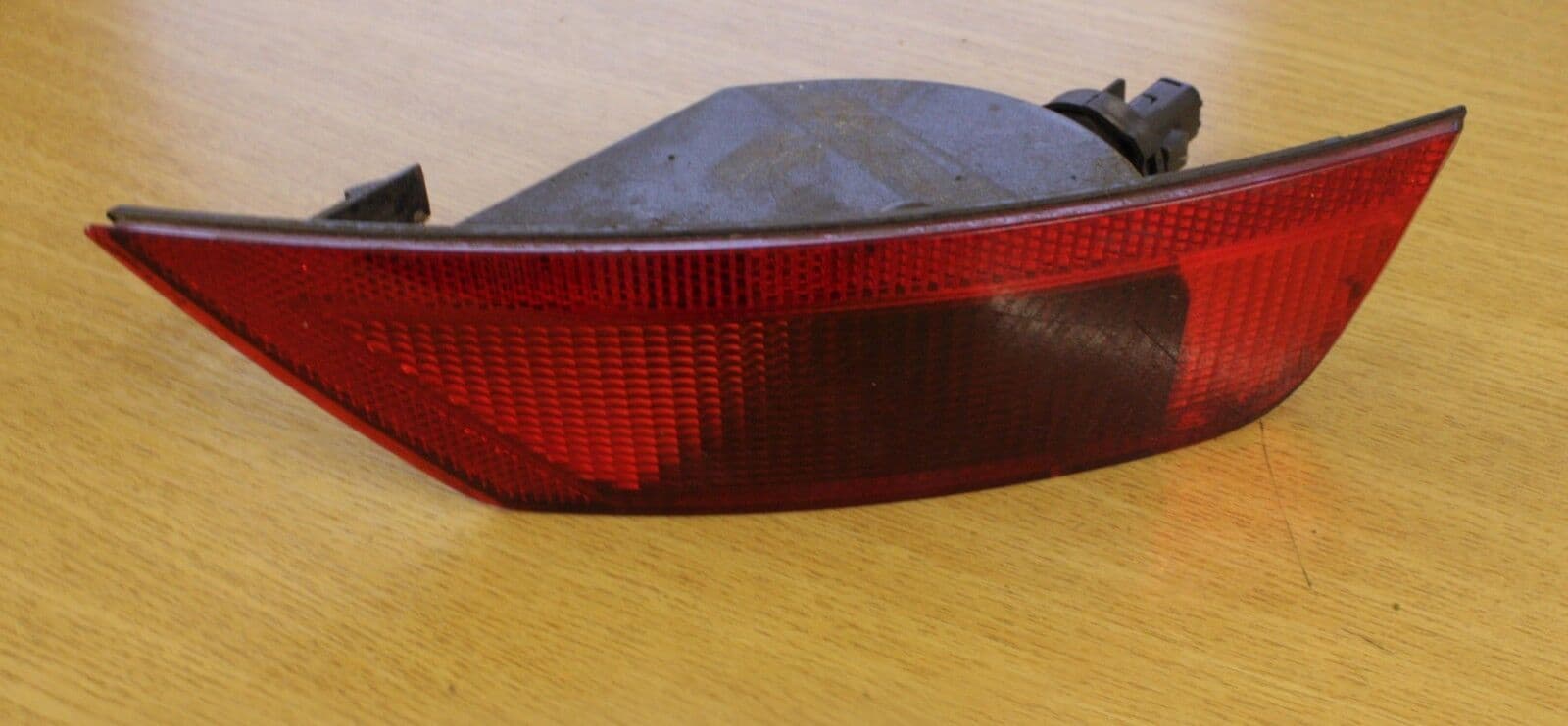 GENUINE FORD FOCUS MK2 REAR RIGHT FOG LIGHT DRIVER SIDE 2008 - 2011