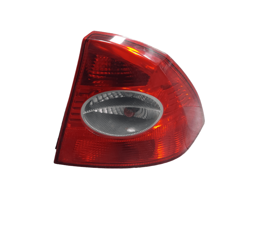 GENUINE FORD FOCUS MK2 SALOON REAR DRIVER RIGHT TAIL BOOT LIGHT 2004-2007