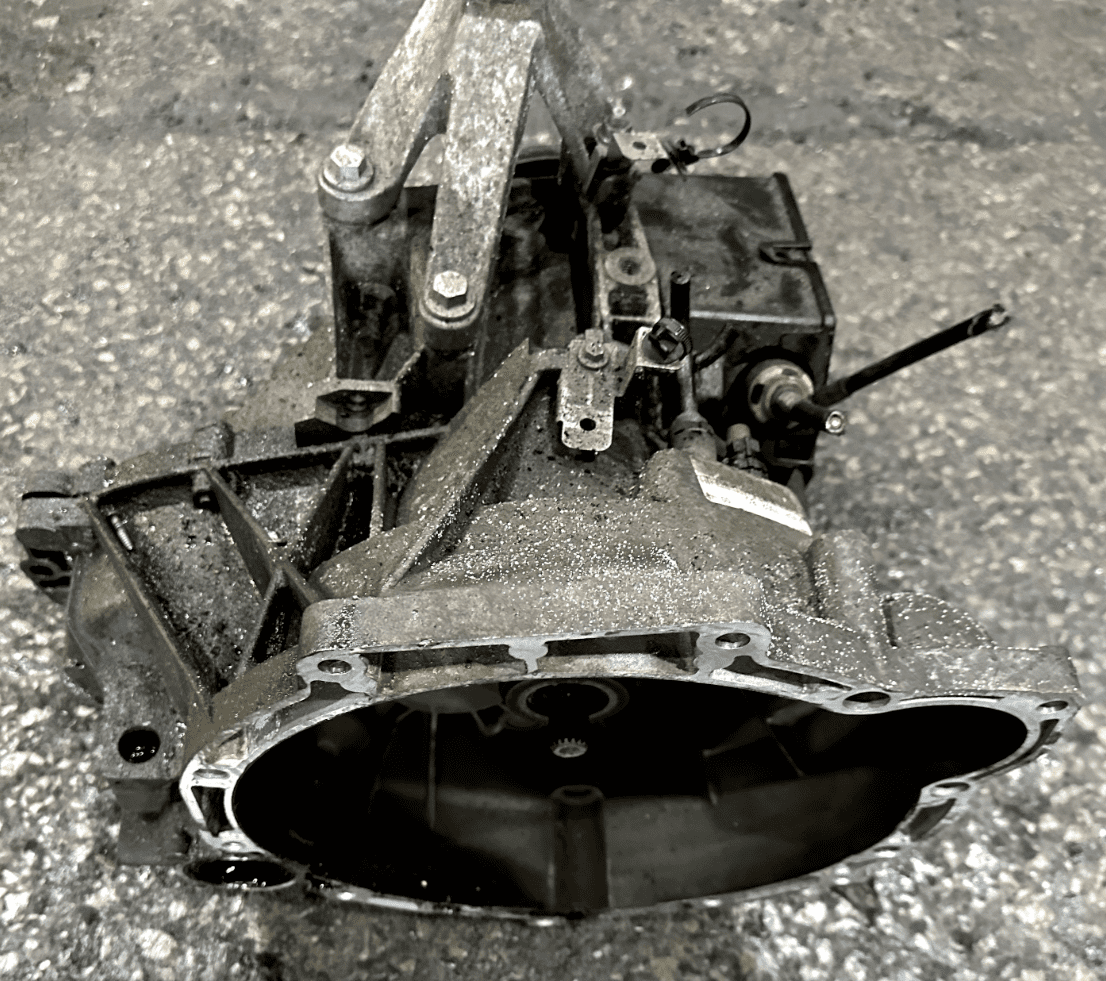 GENUINE FORD FOCUS MK3 1 6 PETROL 5 SPEED GEARBOX AV61-7002-BG 2011 - 2015