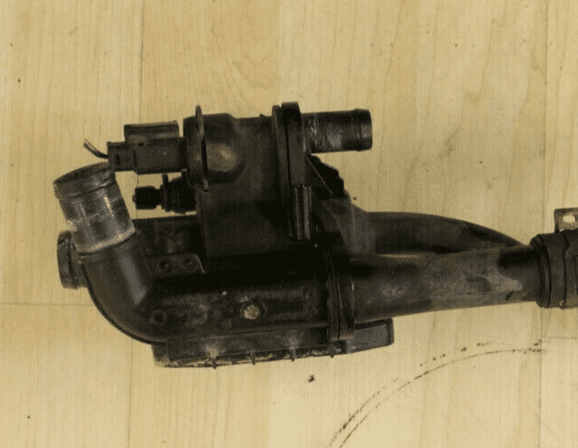 GENUINE FORD FOCUS MK3 1 6 TDCi THERMOSTAT HOUSING 9M5Q-8A586-DA 2011 ...