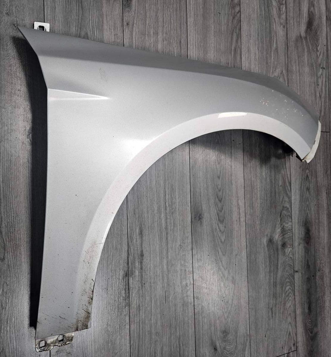 GENUINE FORD FOCUS MK3 FRONT RIGHT DRIVER WING MOONDUST SILVER 2011 - 2018