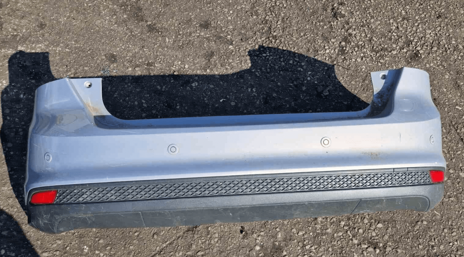 GENUINE FORD FOCUS MK3 HATCHBACK REAR BUMPER DARK MICASTONE PCD 2011 - 2015