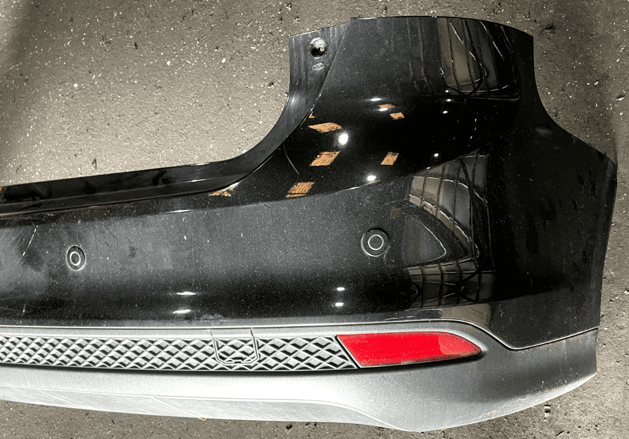 GENUINE FORD FOCUS MK3 HATCHBACK TITANIUM REAR BUMPER PANTHER BLACK ...