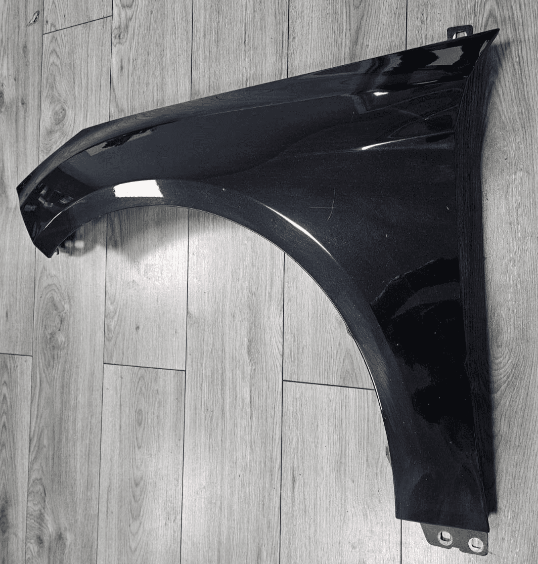 GENUINE FORD FOCUS MK3 PASSENGER LEFT WING FENDER PANTHER BLACK 2011 - 2018