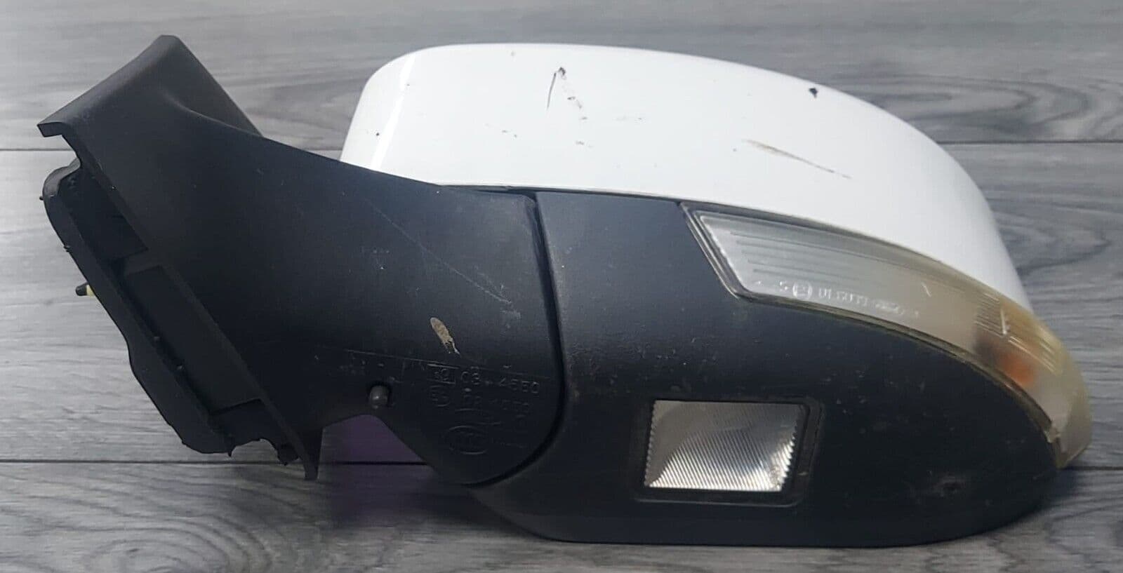 GENUINE FORD FOCUS MK3 POWERFOLD LEFT WING MIRROR FROZWN WHITE 2011-2018