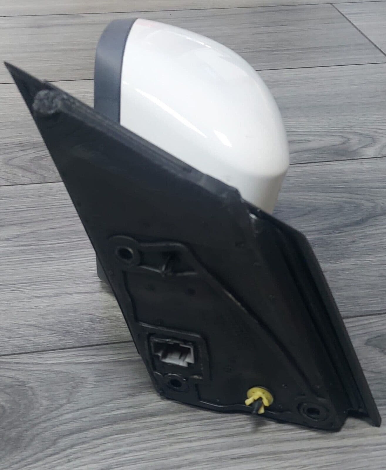 GENUINE FORD FOCUS MK3 POWERFOLD LEFT WING MIRROR FROZWN WHITE 2011-2018