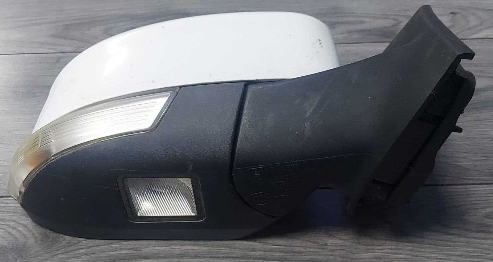 GENUINE FORD FOCUS MK3 POWERFOLD RIGHT WING MIRROR FROZEN WHITE 2011-2018