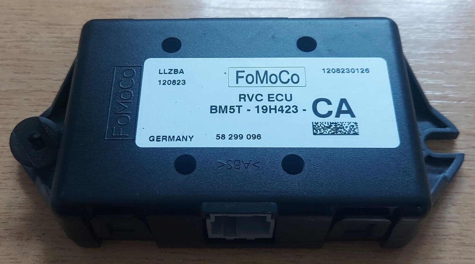 GENUINE FORD FOCUS MK3 REAR CAMERA CONTROL MODULE BM5T-19H423-CB 2011-2015
