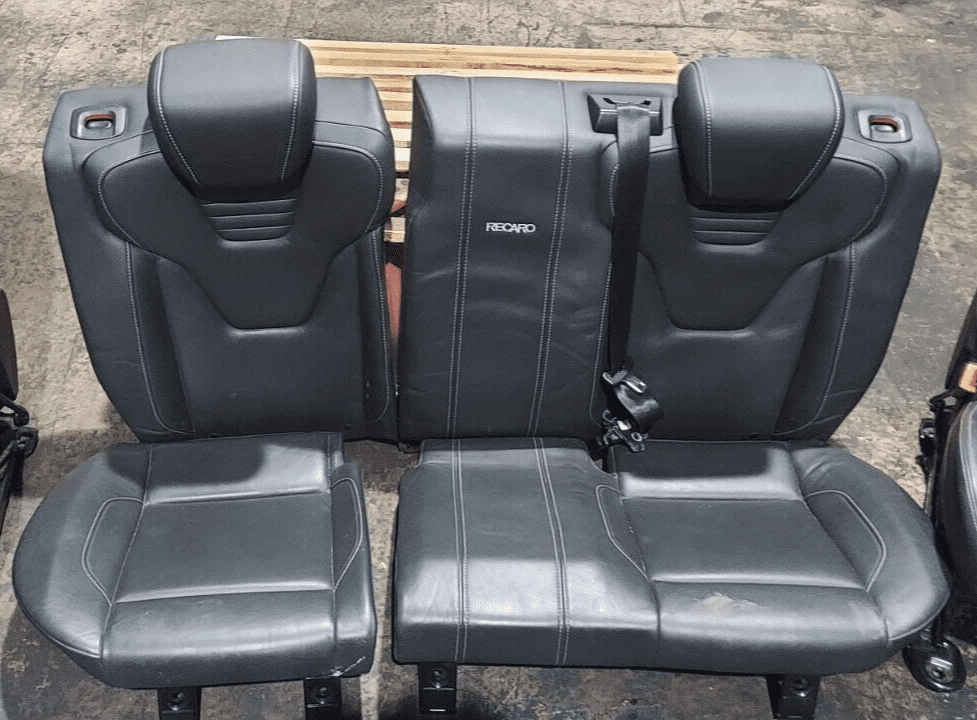 GENUINE FORD FOCUS MK3 ST RECARO BLACK LEATHER SEATS HEATED 2011-2018