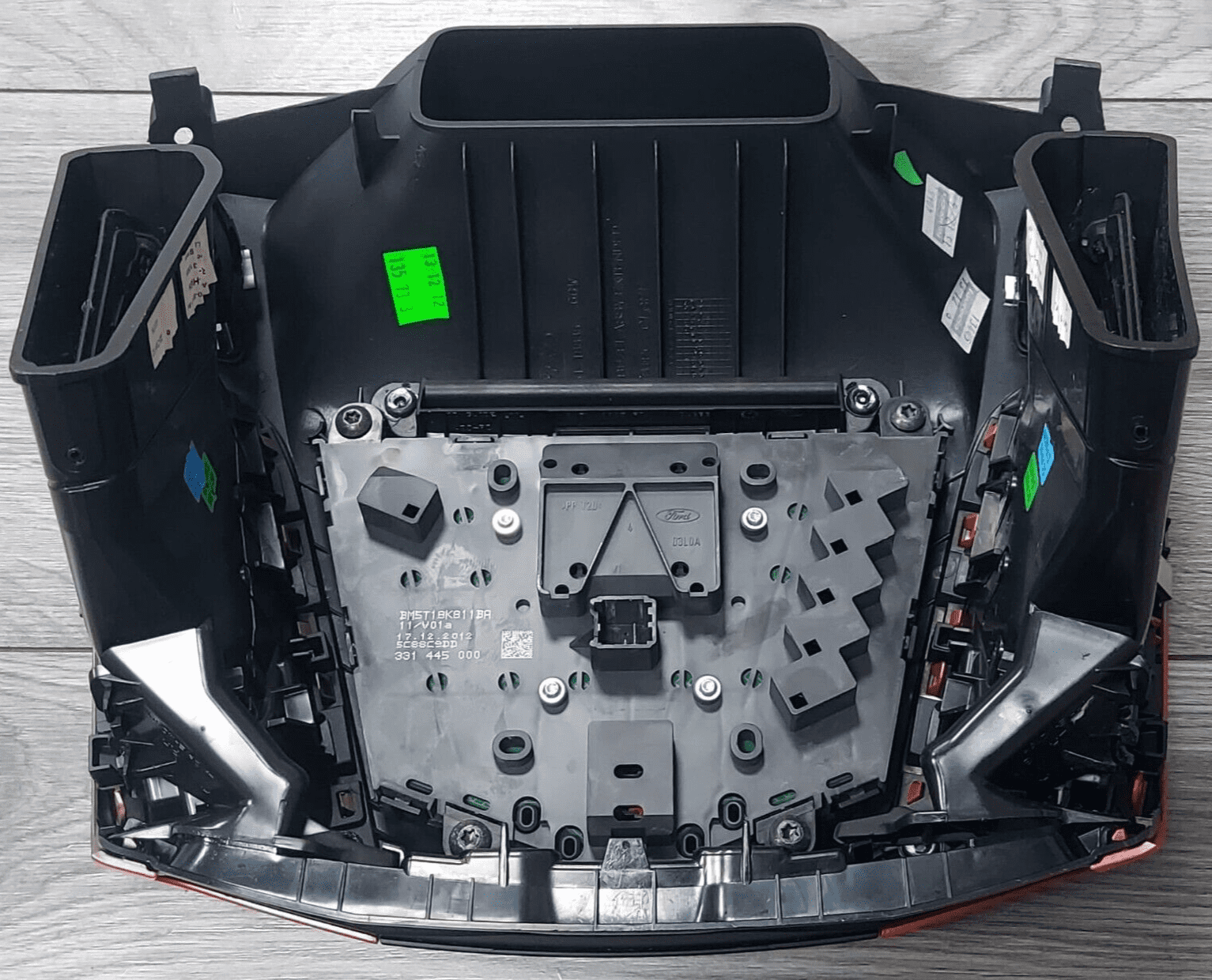 GENUINE FORD FOCUS MK3 STEREO RADIO BUTTONS BLACK RED BM5T-18K811-BE ...