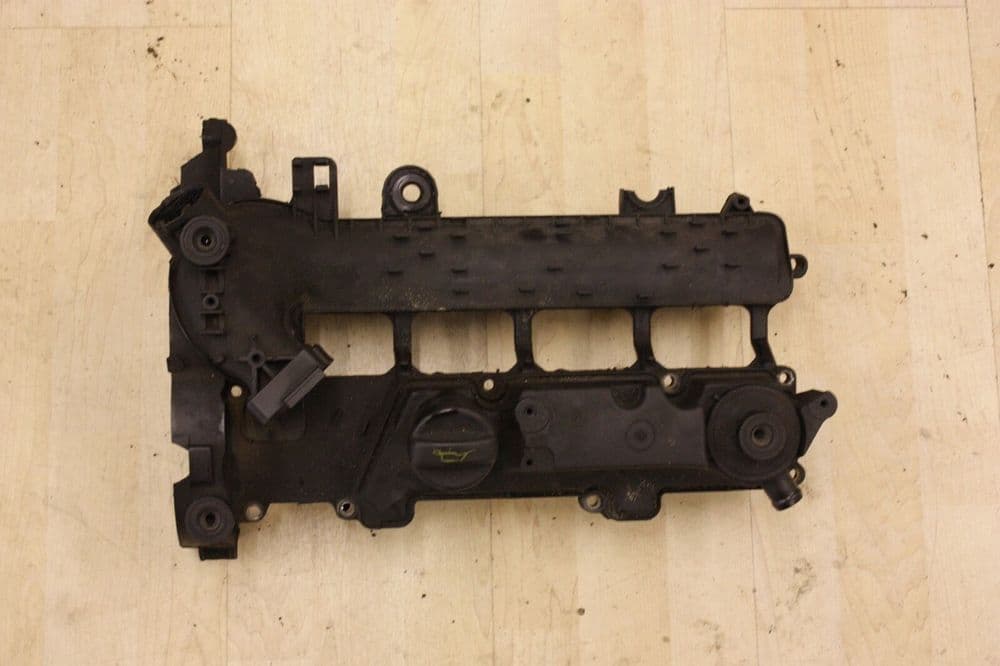 GENUINE FORD FUSION / FIESTA MK6 1 4 TDCi ROCKER COVER 2001 - 2008