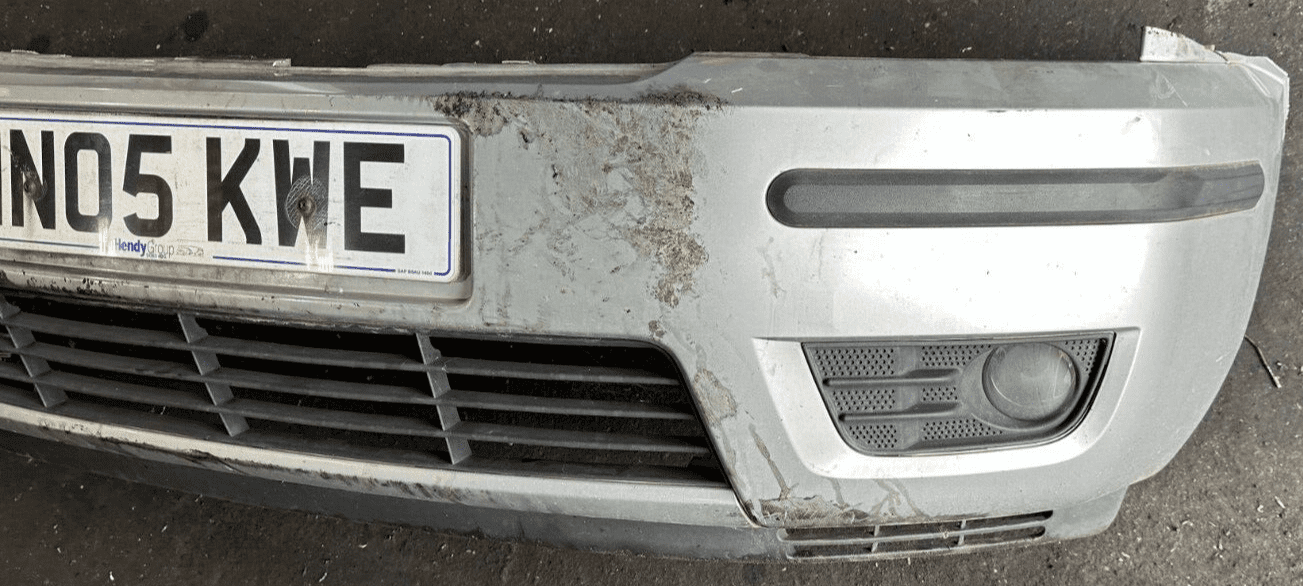 GENUINE FORD FUSION FRONT BUMPER MOONDUST STARDUST SILVER 2002 - 2005
