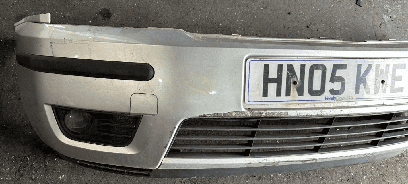 GENUINE FORD FUSION FRONT BUMPER MOONDUST STARDUST SILVER 2002 - 2005