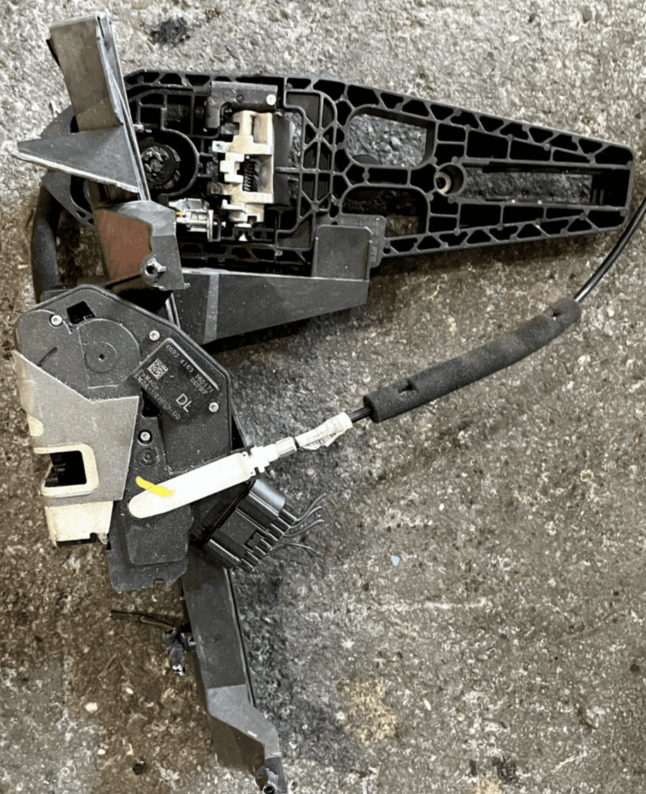 GENUINE FORD GALAXY MK4 NSF PASSENGER LEFT FRONT DOOR LOCK MECHANISM ...