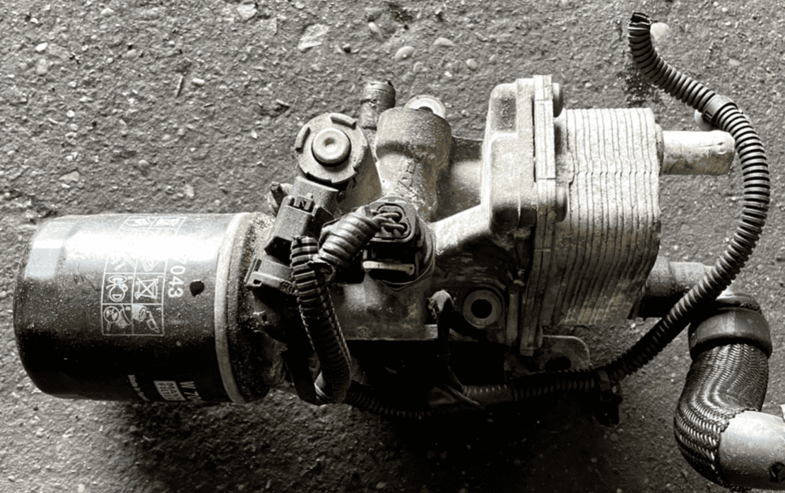 GENUINE FORD GALAXY S-MAX MONDEO KUGA 2 0 OIL COOLER FILTER HOUSING ...