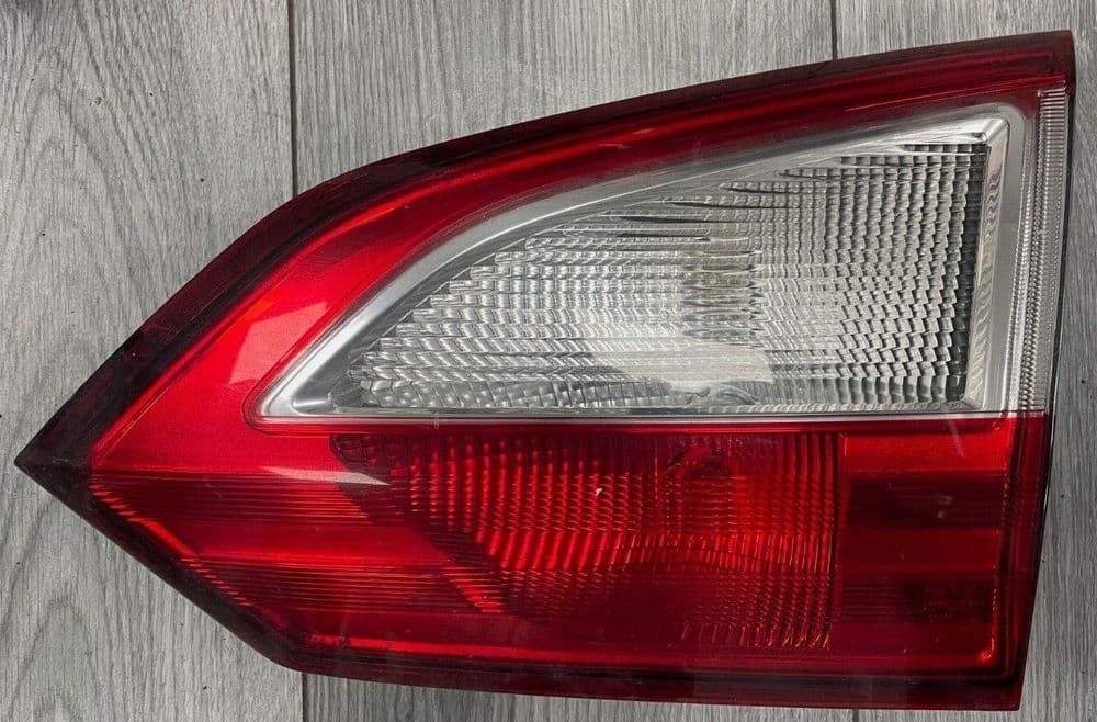 GENUINE FORD GRAND C-MAX DRIVER RIGHT OSR REAR INNER TAIL LIGHT LAMP ...