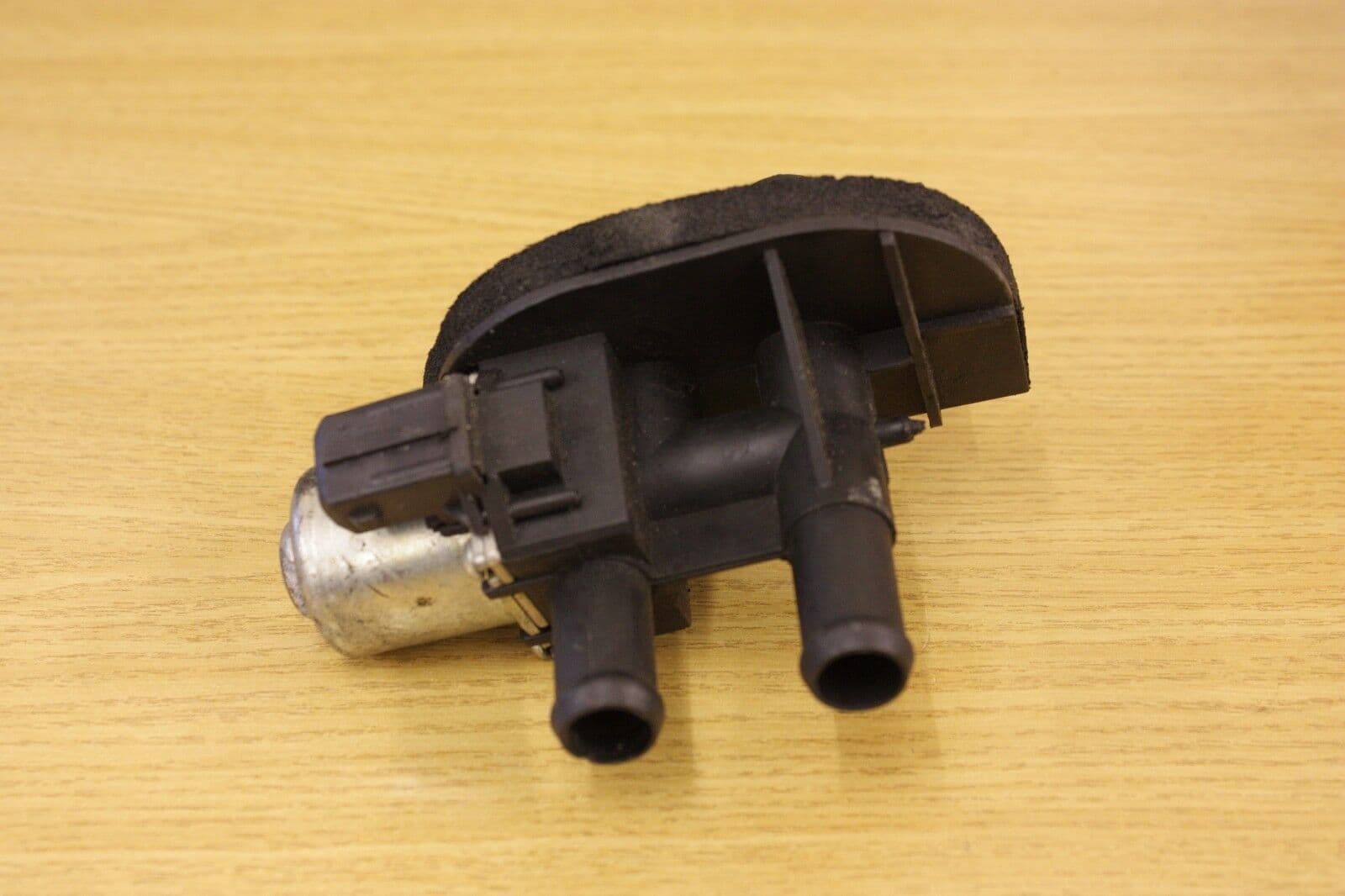 GENUINE FORD KA FIESTA PUMA HEATER CONTROL VALVE 7N21-18495-AB 2002 - 2008