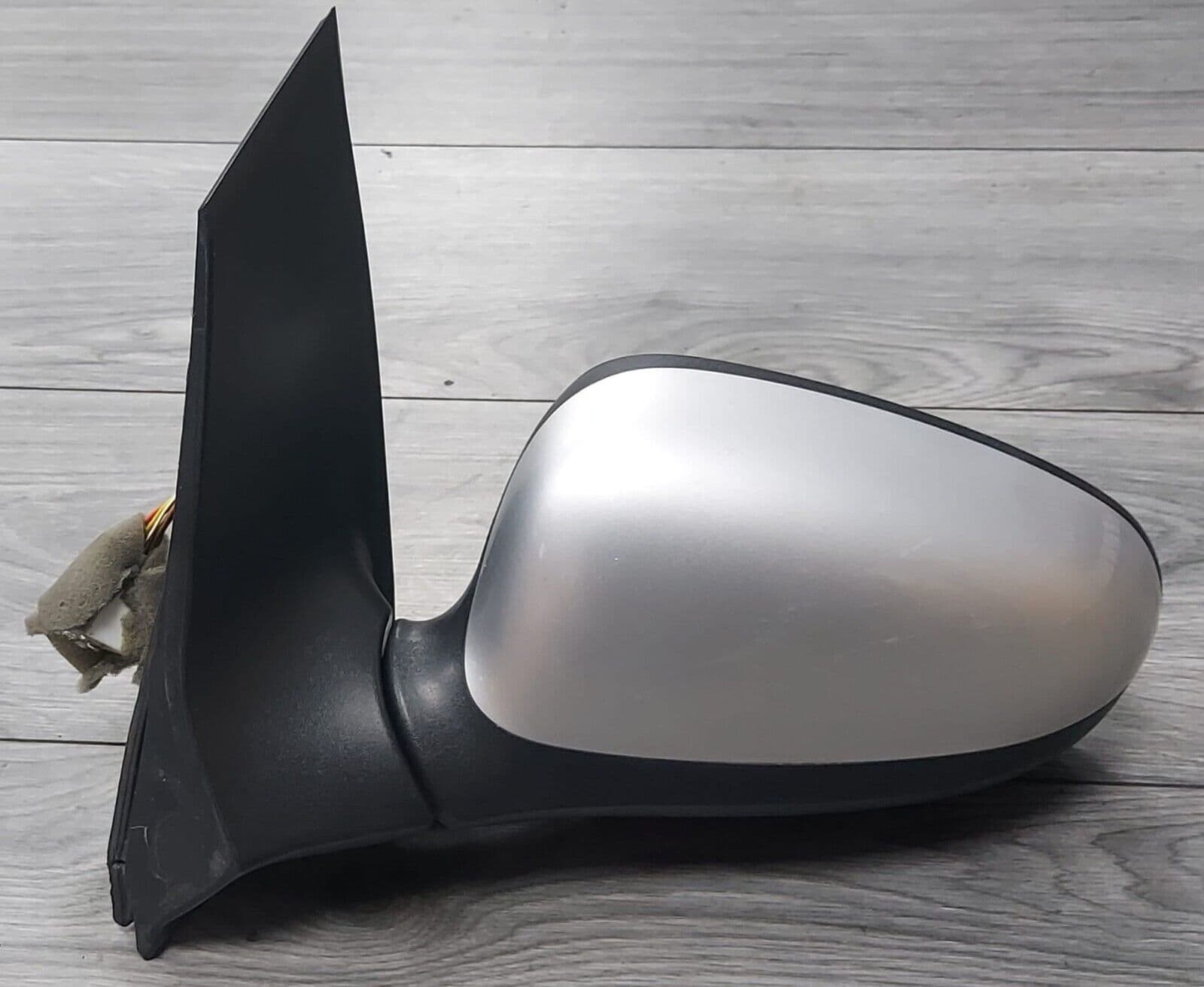 GENUINE FORD KA MK2 ELECTRIC PASSENGER SIDE WING MIRROR SILVER 2009-2016