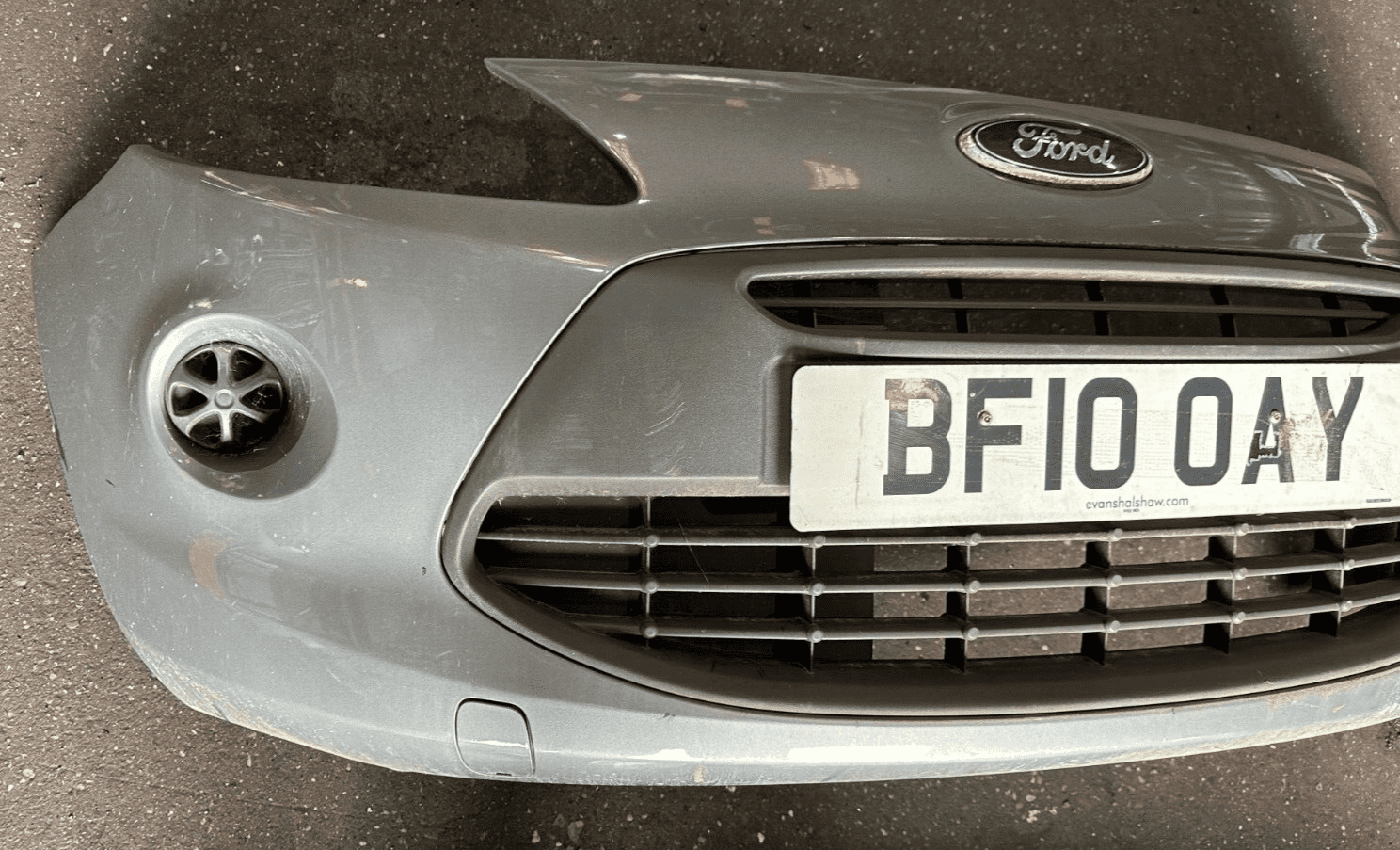 GENUINE FORD KA MK2 FRONT BUMPER GRILL GREY STROBE METALLIC 2009 - 2016
