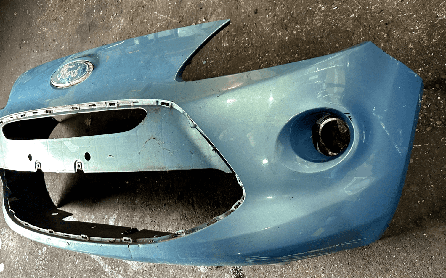 GENUINE FORD KA MK2 FRONT BUMPER LIGHT BLUE METALLIC 2009 - 2016