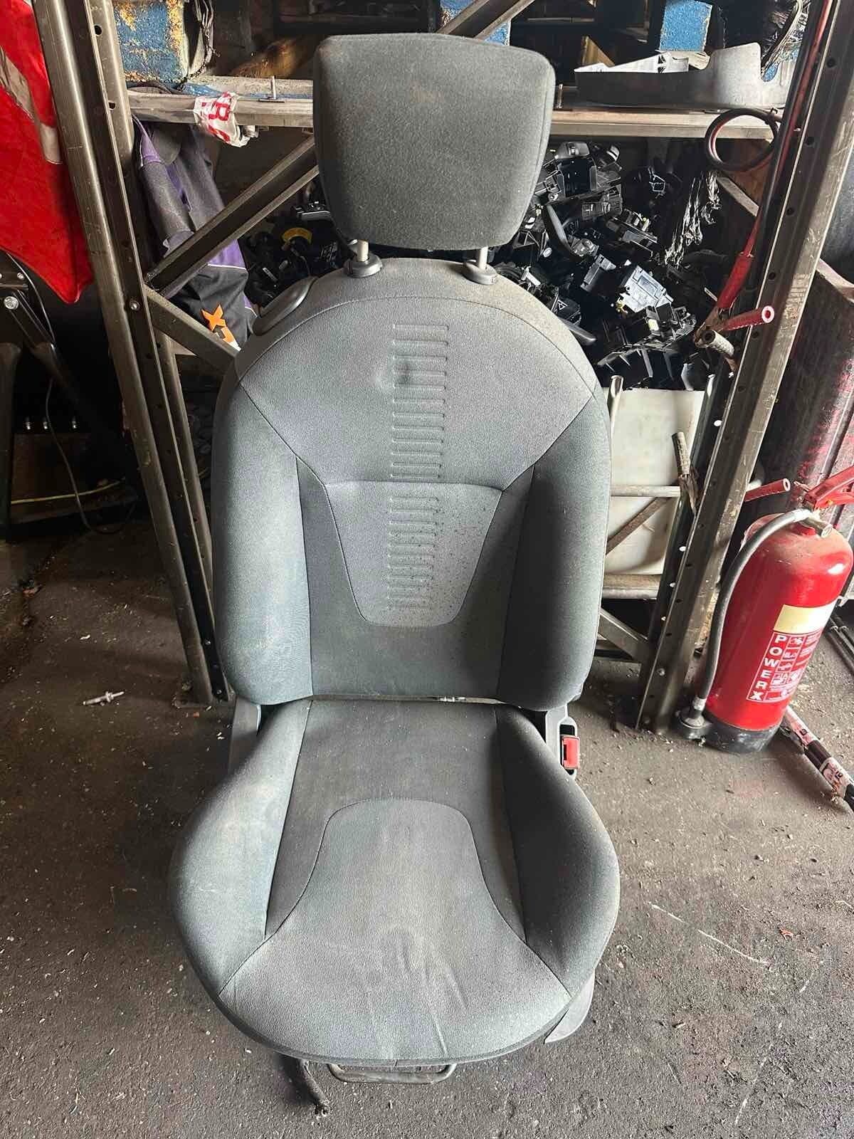 GENUINE FORD KA MK2 FRONT DRIVER RIGHT SEAT BLACK / GREY 2009 - 2016