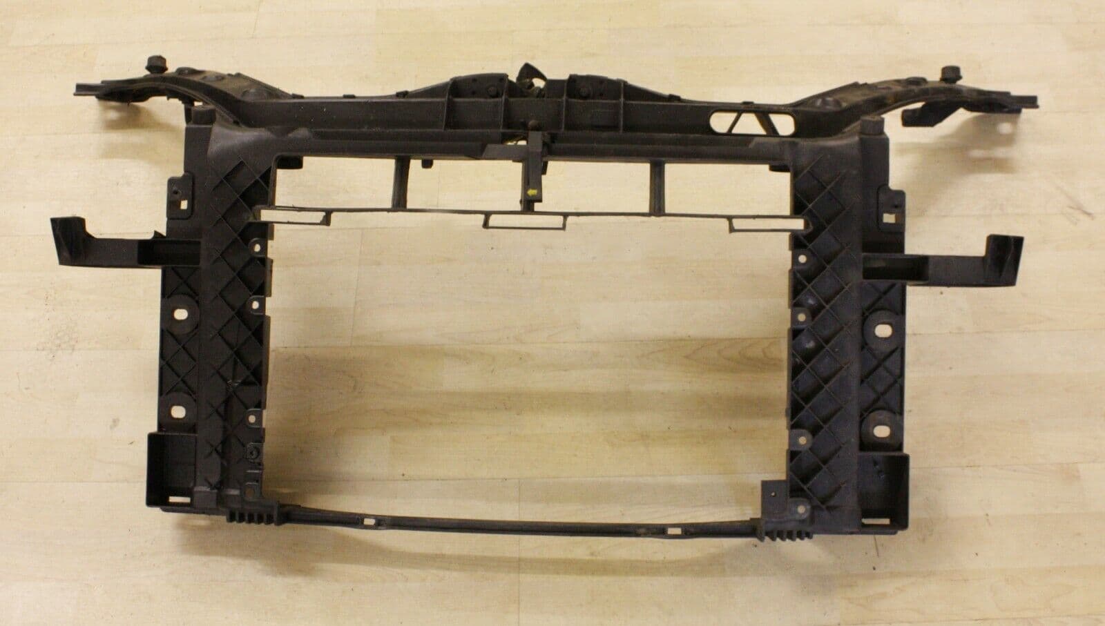 GENUINE FORD KA MK2 PETROL RADIATOR CROSS MEMBER FRONT END 2009 - 2015