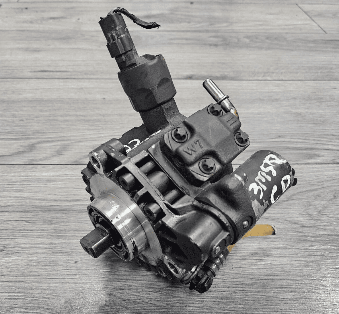 GENUINE FORD KUGA MK1 2 0 TDCi FUEL INJECTION PUMP 3M5Q-9A543-CD 2008 ...