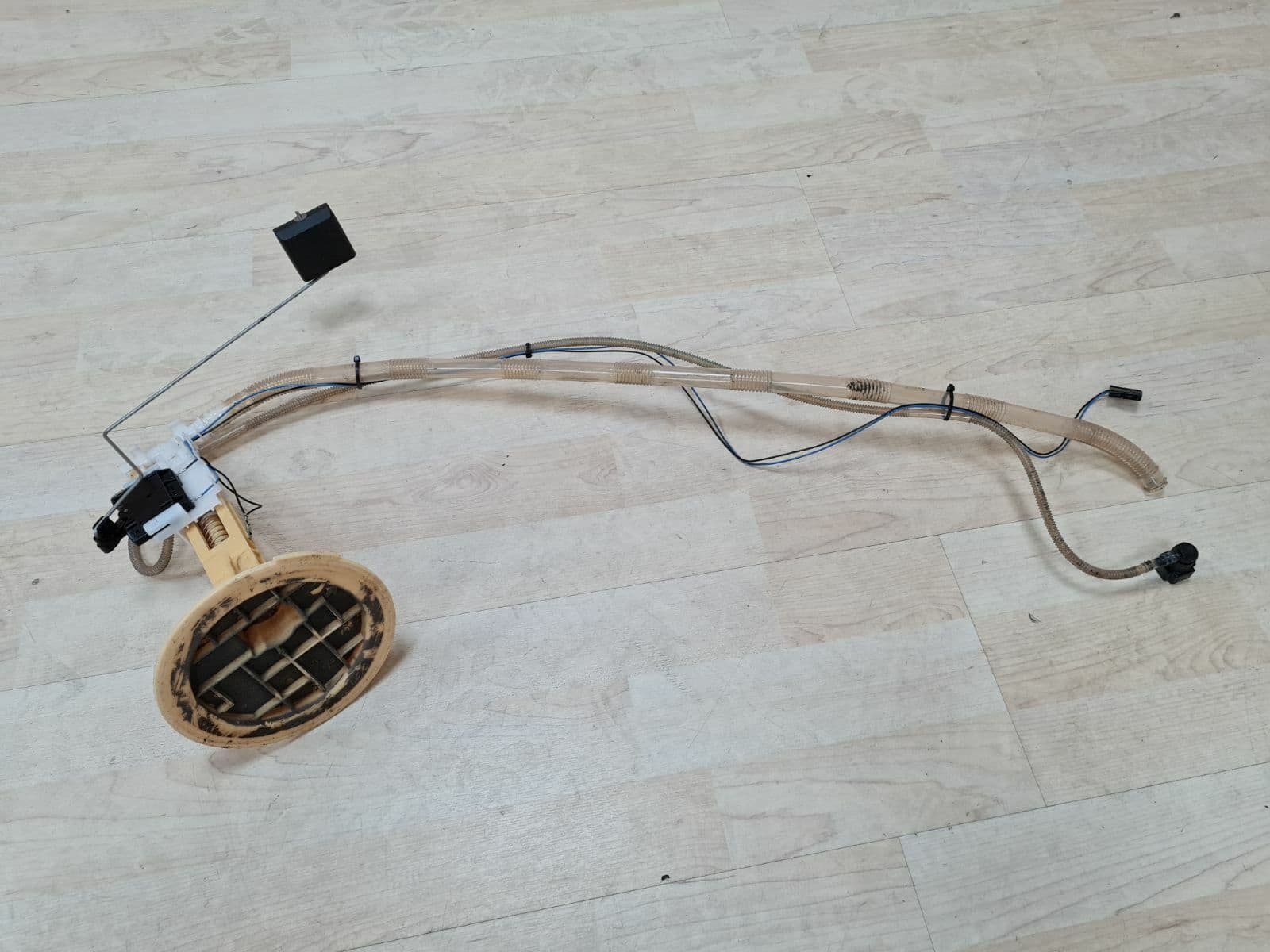 GENUINE FORD KUGA MK1 2 0 TDCi IN TANK FUEL PUMP LEVELLER 9V41-9275-BA ...