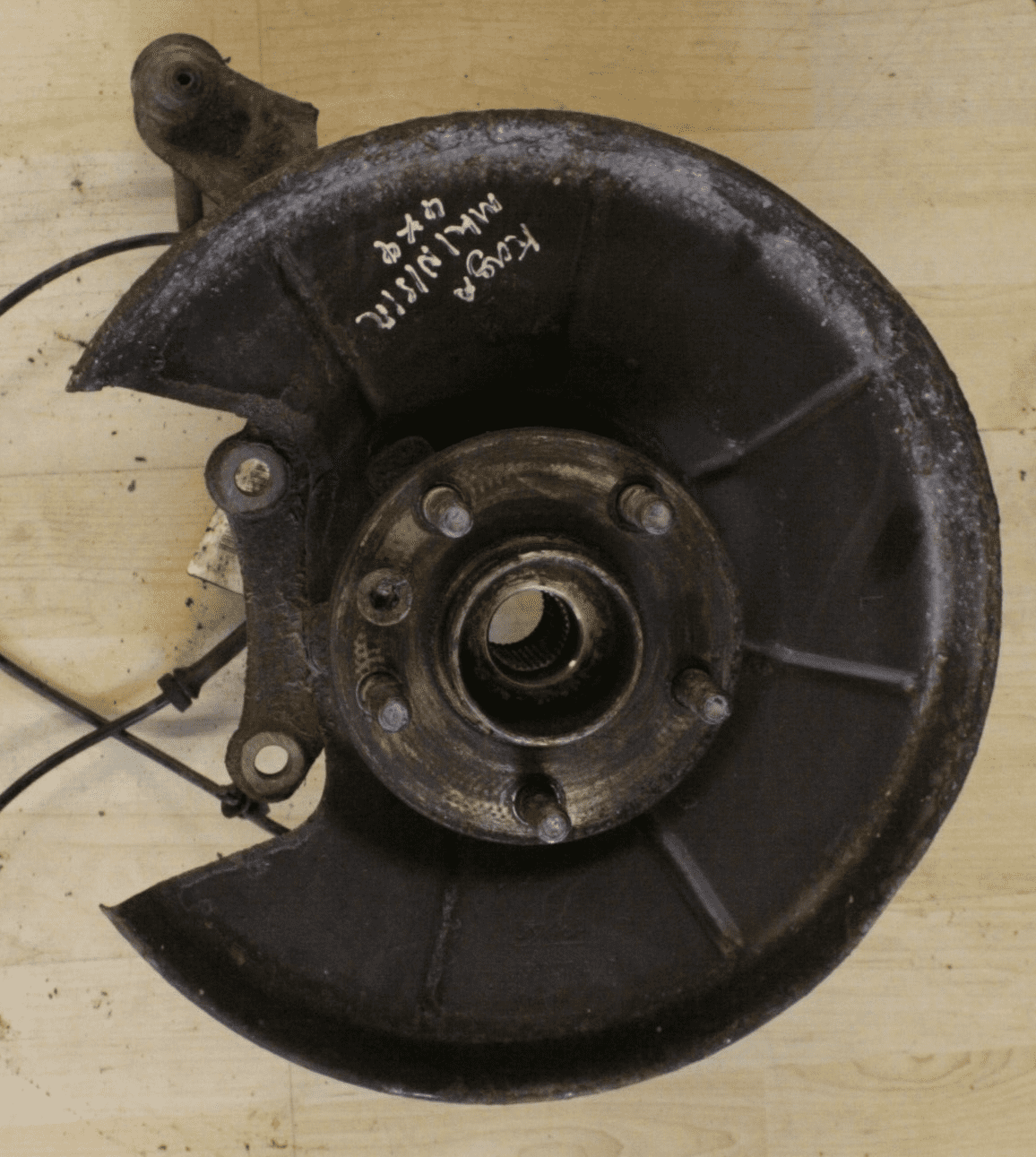 GENUINE FORD KUGA MK1 4X4 PASSENGER LEFT SIDE REAR HUB KNUCKLE 2008 - 2012