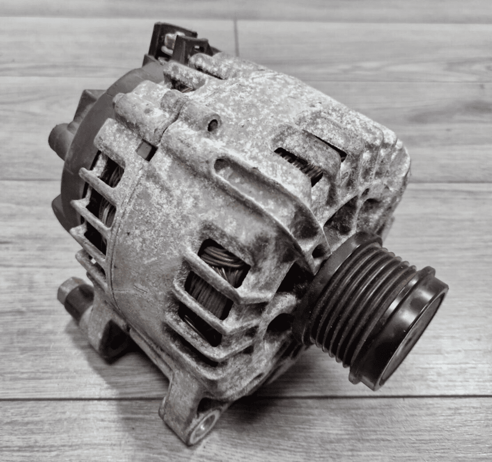 GENUINE FORD KUGA MK2 1 5 TDCi ALTERNATOR AV6N-10300-DD 2013 - 2020