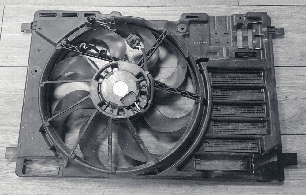 GENUINE FORD KUGA MK2 2 0 TDCi RADIATOR COOLANT FAN CV61-8C607-GG 2013 ...