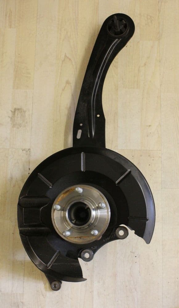 GENUINE FORD KUGA MK2 PASSENGER REAR N/S/R HUB KNUCKLE 2016 - 2019