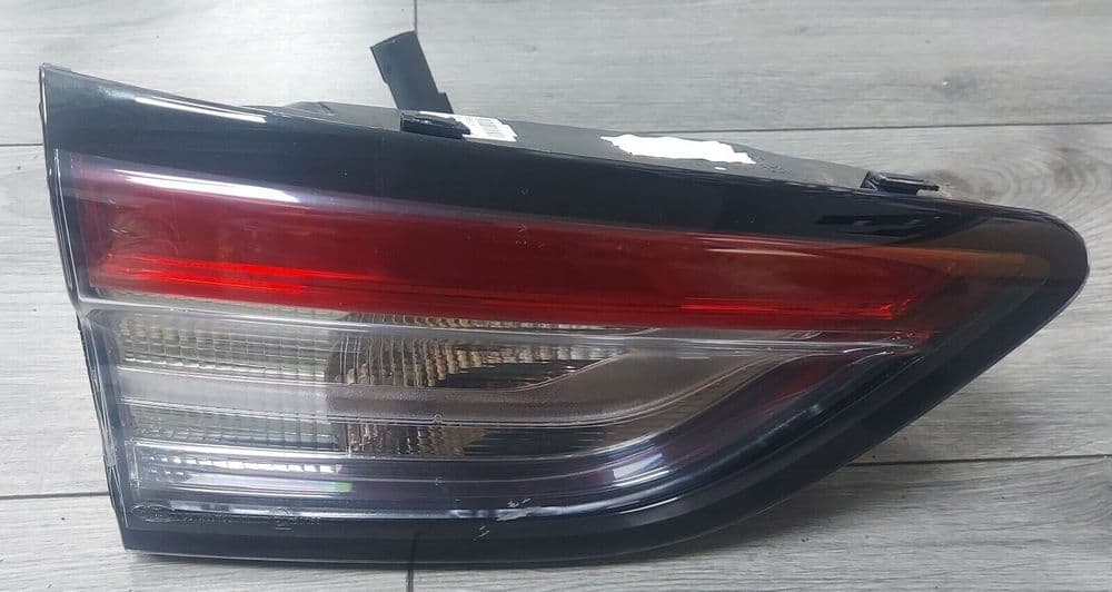 GENUINE FORD KUGA MK3 ST LINE X PASSENGER REAR INNER LIGHT CLUSTER 2020 ...