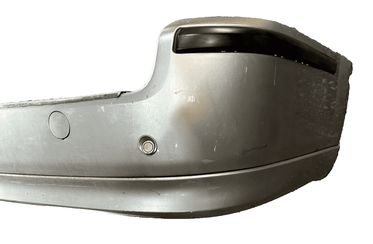 GENUINE FORD MONDEO MK3 ESTATE REAR BUMPER STARDUST SILVER PDC 2002 - 2007