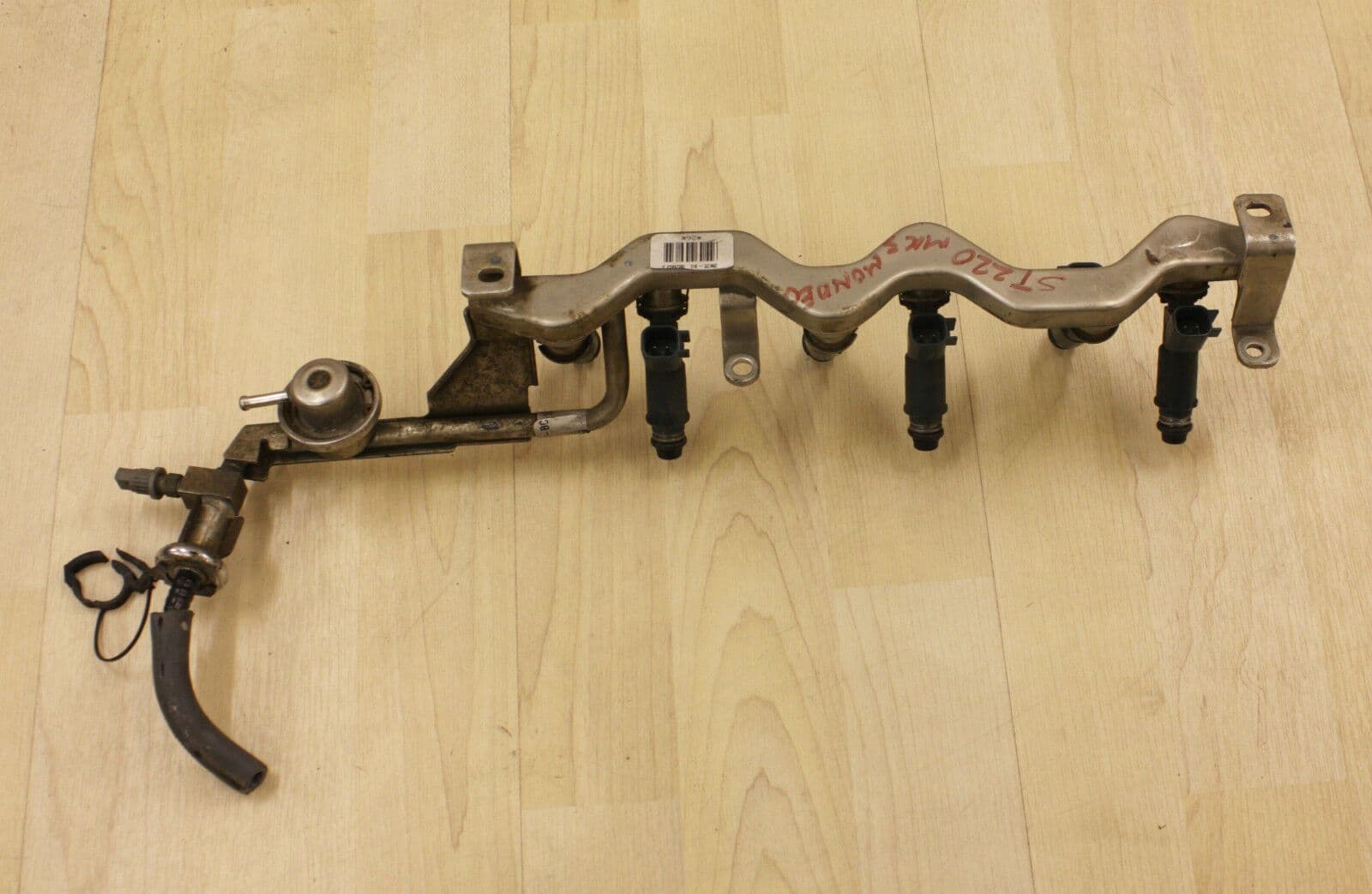 GENUINE FORD MONDEO MK3 ST220 3 0 V6 FUEL RAIL INJECTORS SET X 6 2002 ...