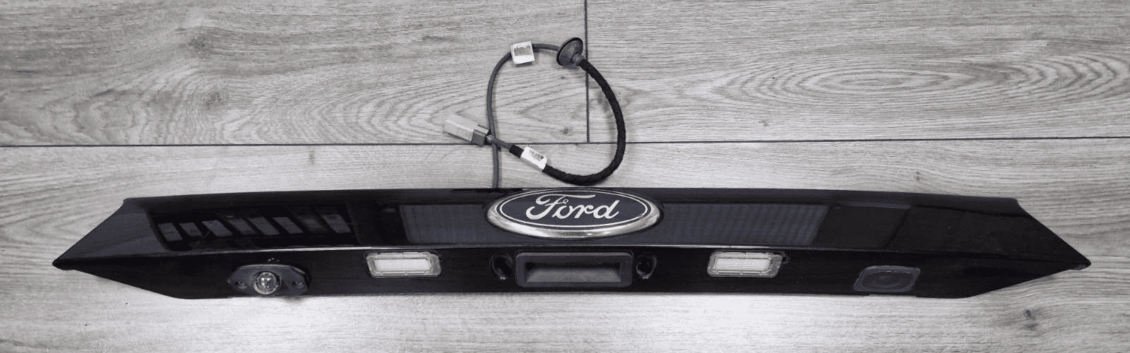 GENUINE FORD MONDEO MK4 ESTATE TAILGATE BOOT HANDLE WITH CAMERA 2010-2014