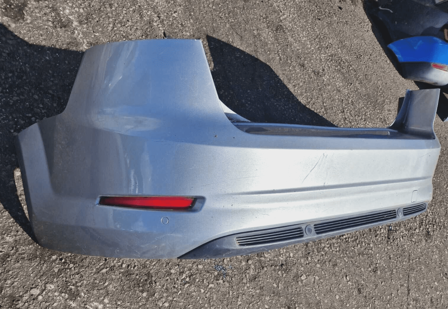 GENUINE FORD MONDEO MK4 HATCHBACK REAR BUMPER MOONDUST SILVER PCD 2010 ...