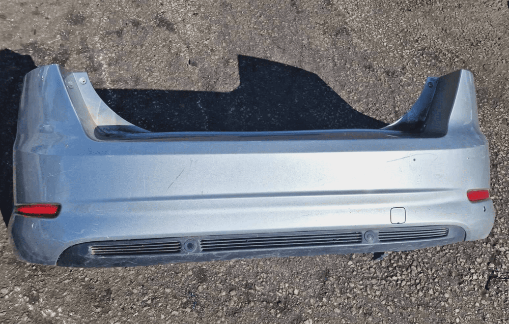 GENUINE FORD MONDEO MK4 HATCHBACK REAR BUMPER MOONDUST SILVER PCD 2010 ...