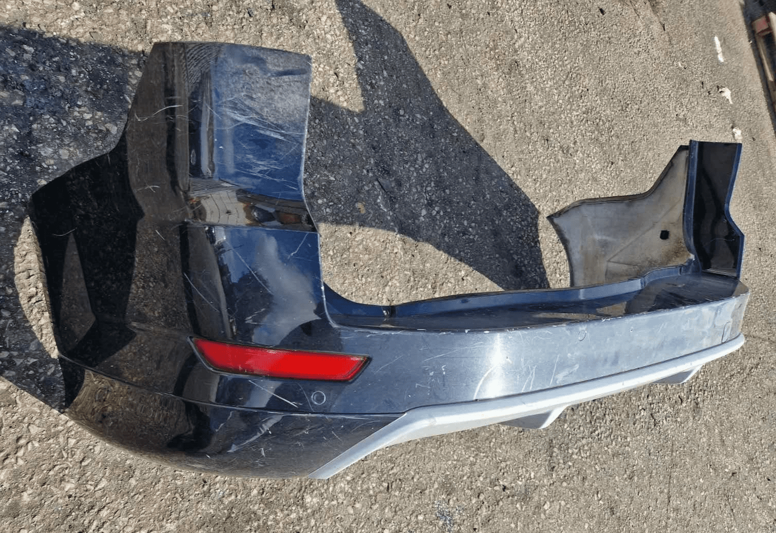 GENUINE FORD MONDEO MK4 TITANIUM X SPORT ESTATE REAR BUMPER BLACK 2007-2010