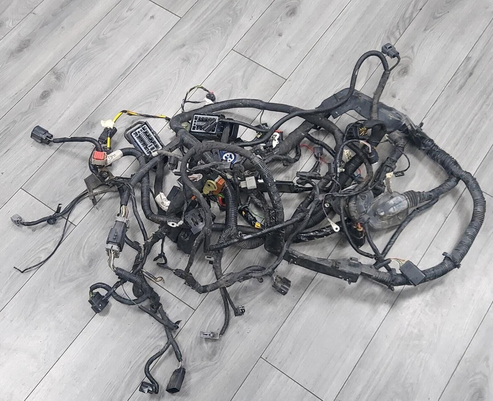 GENUINE FORD MONDEO MK5 2 0 PETROL HYBRID ENGINE BAY WIRING LOOM 2015-2019