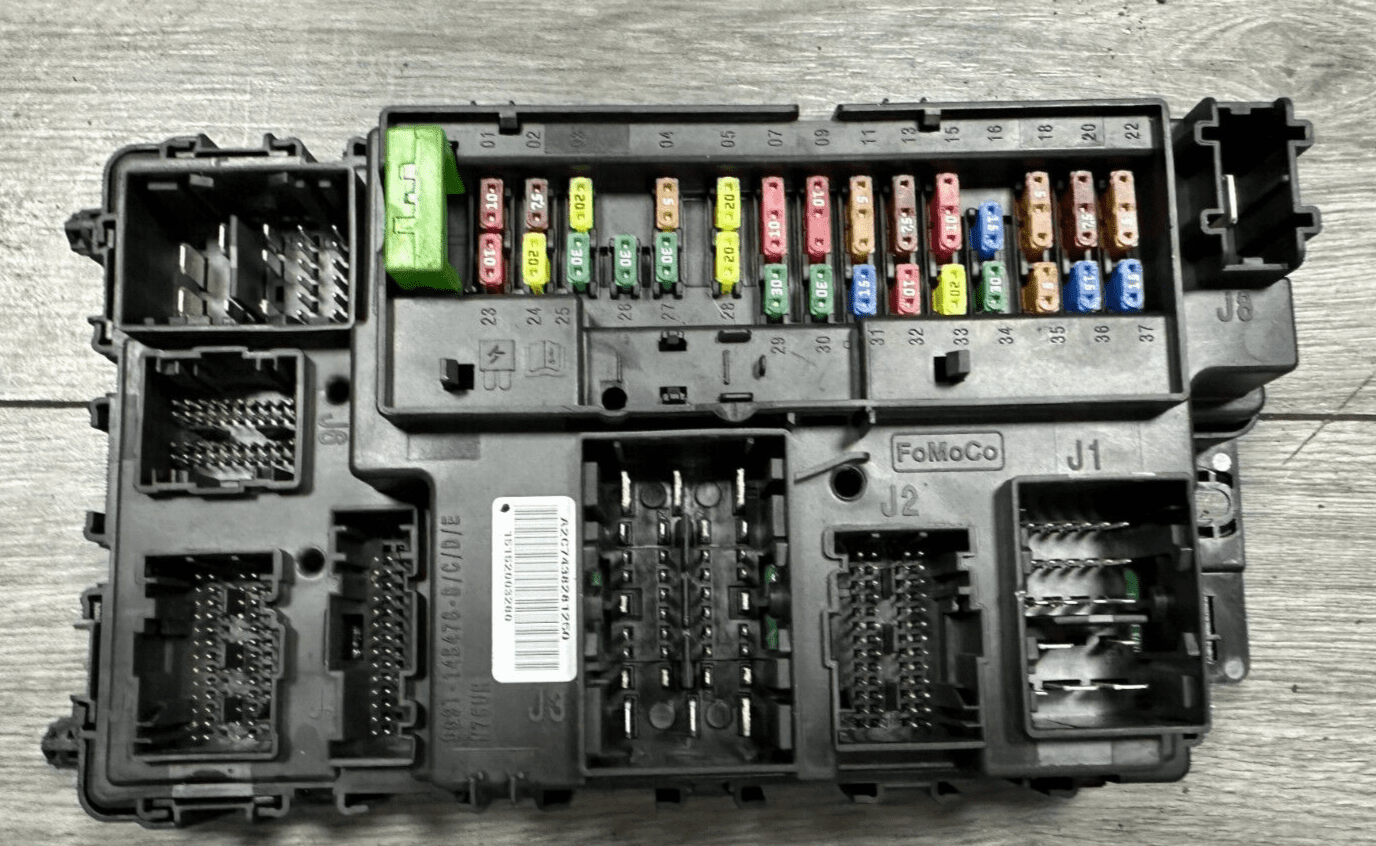 GENUINE FORD MONDEO MK5 BODY CONTROL MODULE BCM FU5T-15604-BAL 2015-2019