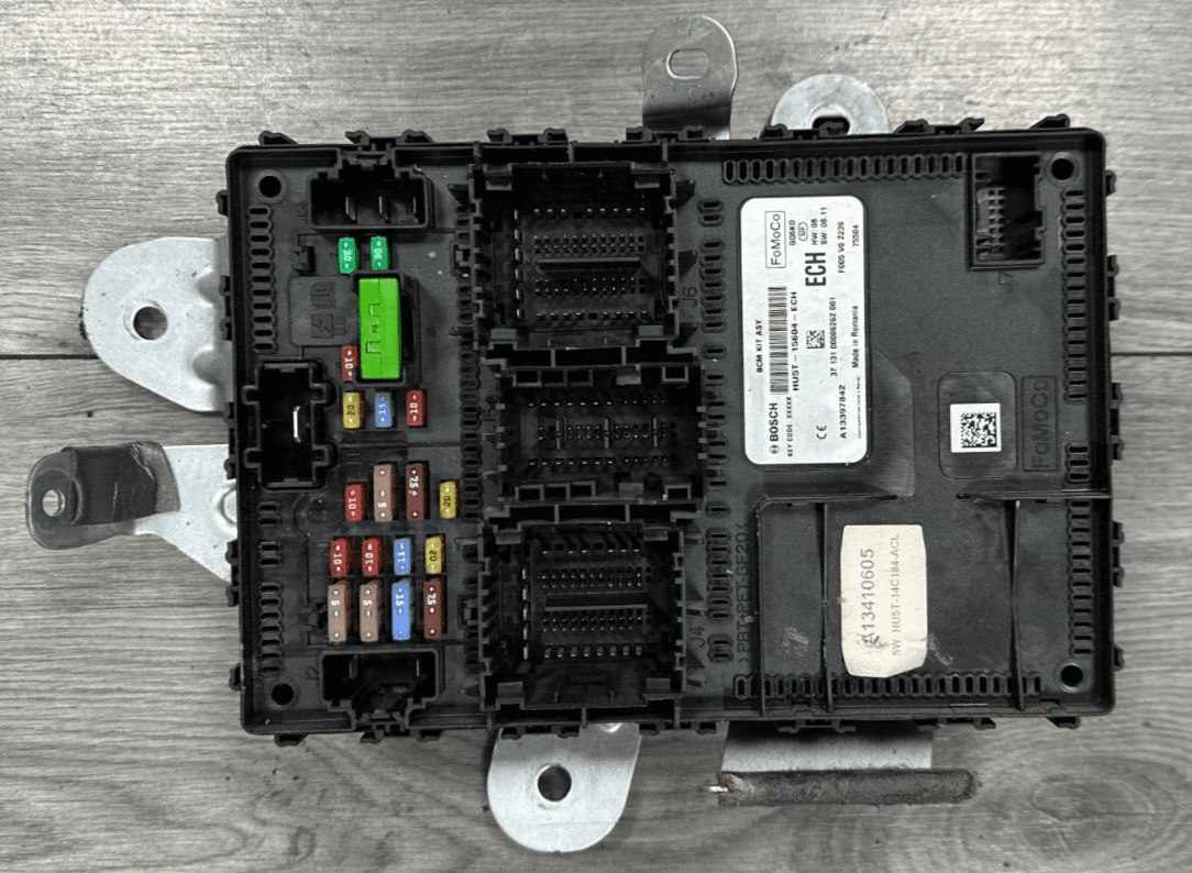 GENUINE FORD MONDEO MK5 BODY CONTROL MODULE BCM FU5T-15604-BAL 2015-2019