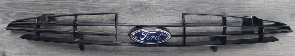 GENUINE FORD PUMA MK1 FRONT UPPER BONNET GRILL 97FB-8A133-AE 1997 - 2002