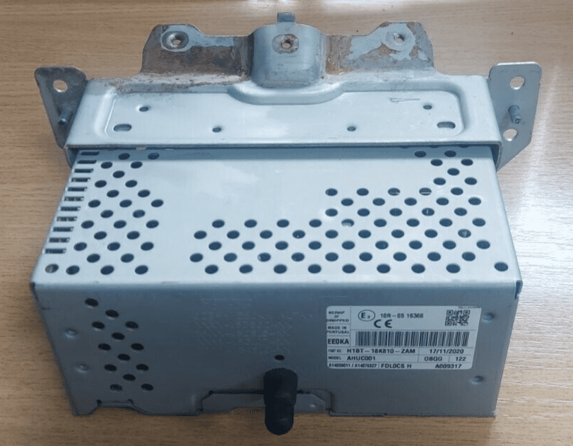 GENUINE FORD PUMA MK2 RADIO HEAD UNIT M1BT-18K810-ZAA 2019-2023