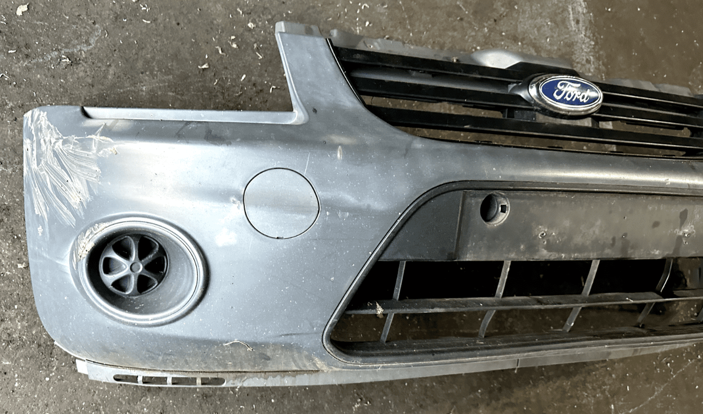 GENUINE FORD TRANSIT CONNECT BLACK FRONT BUMPER 2009 - 2013
