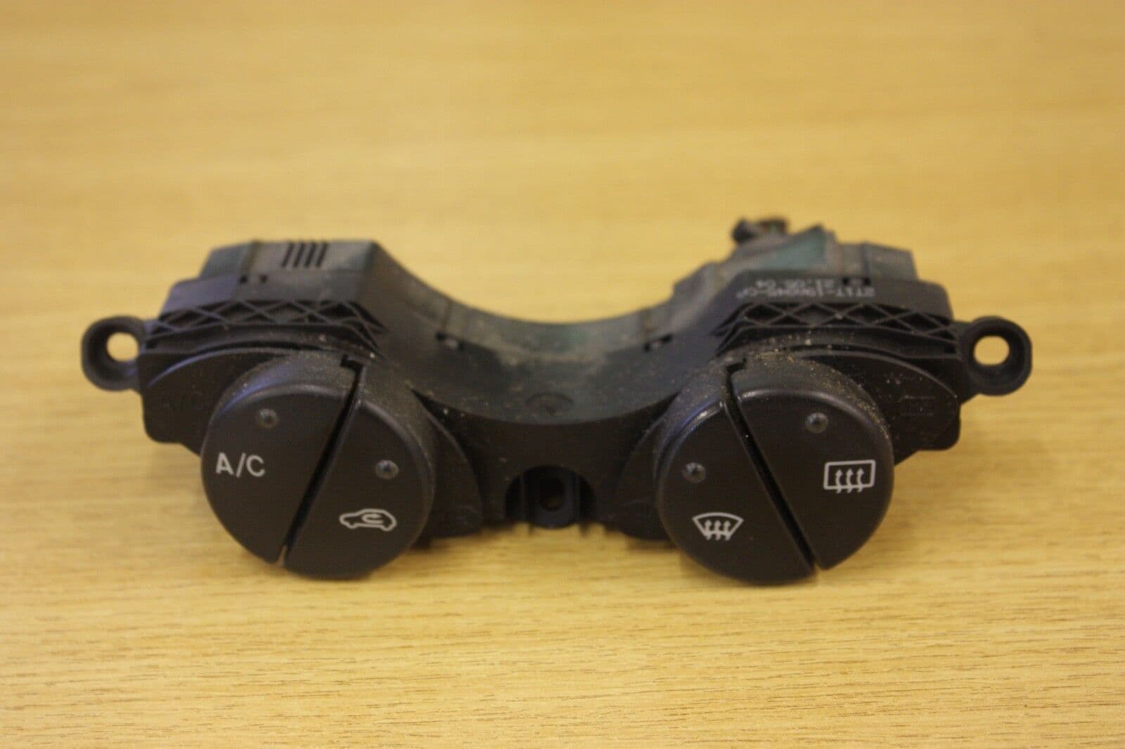 GENUINE FORD TRANSIT CONNECT WINDOW HEATER CONTROL BUTTONS AIR CON 2002 ...
