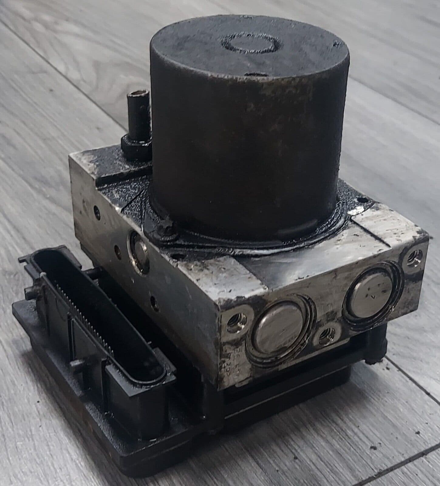 GENUINE FORD TRANSIT MK7 FWD ABS PUMP MODULATOR 6C11-2M110-CD 2007-2010