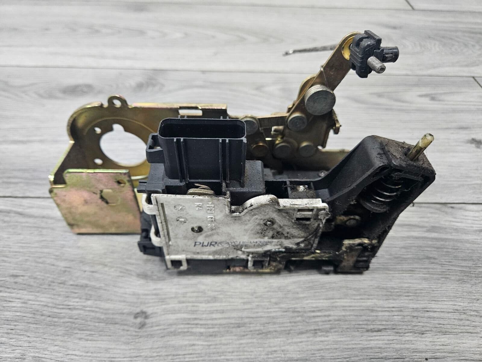 GENUINE FORD TRANSIT MK7 REAR DOOR LOCK MECHANISM YC15-V43288-FP 2006 ...