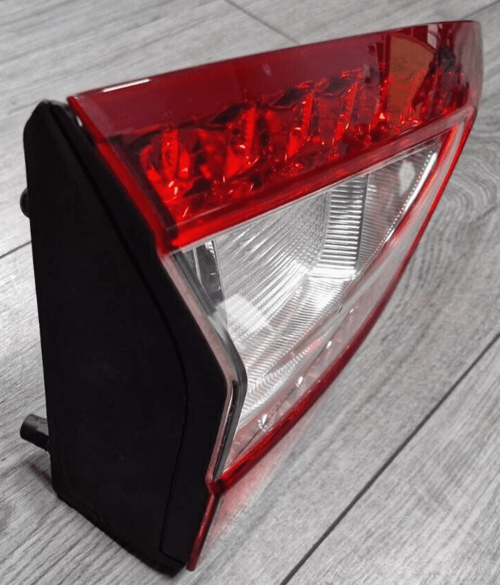 GENUINE MONDEO MK5 ESTATE REAR LEFT INNER TAIL LIGHT CLUSTER 2237803 ...