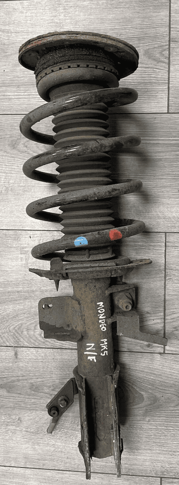 GENUINE MONDEO MK5 NSF LEFT PASSENGER SIDE SUSPENSION STRUT LEG 2015-2019
